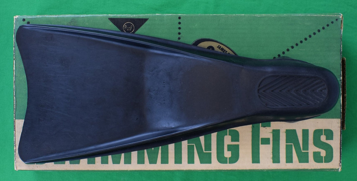 "James Bond 007 Thunderball AMF-Voit Skin Diving Swimming Fins" 1965
