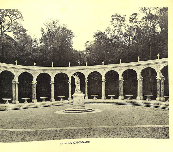 Le Chateau De Versailles Et Les Trianons