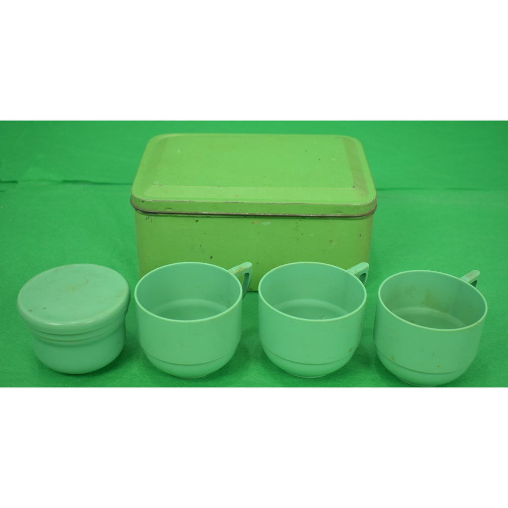 Brooks Brothers Adirondack Wicker Tote w/ Tin Picnic Box, 4 Cups, Ther