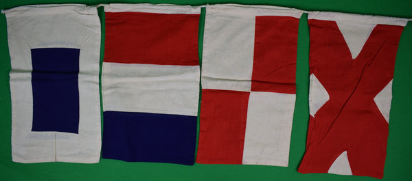 "Set x 22 Cotton Cloth Signal Flags w/ Display Cord"