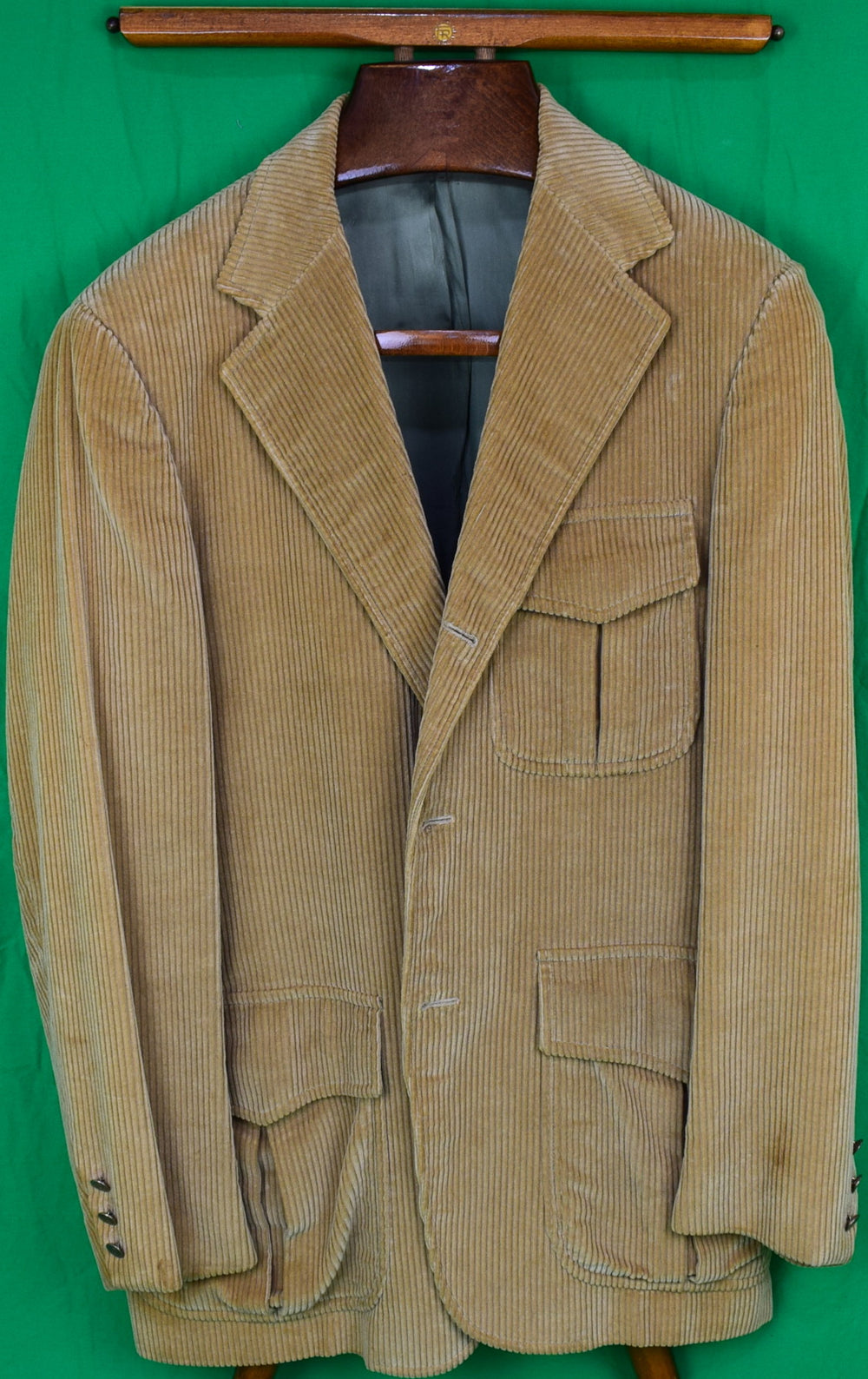 "Corduory Shooting Jacket w/ Remington Shell Buttons" Sz: 40R