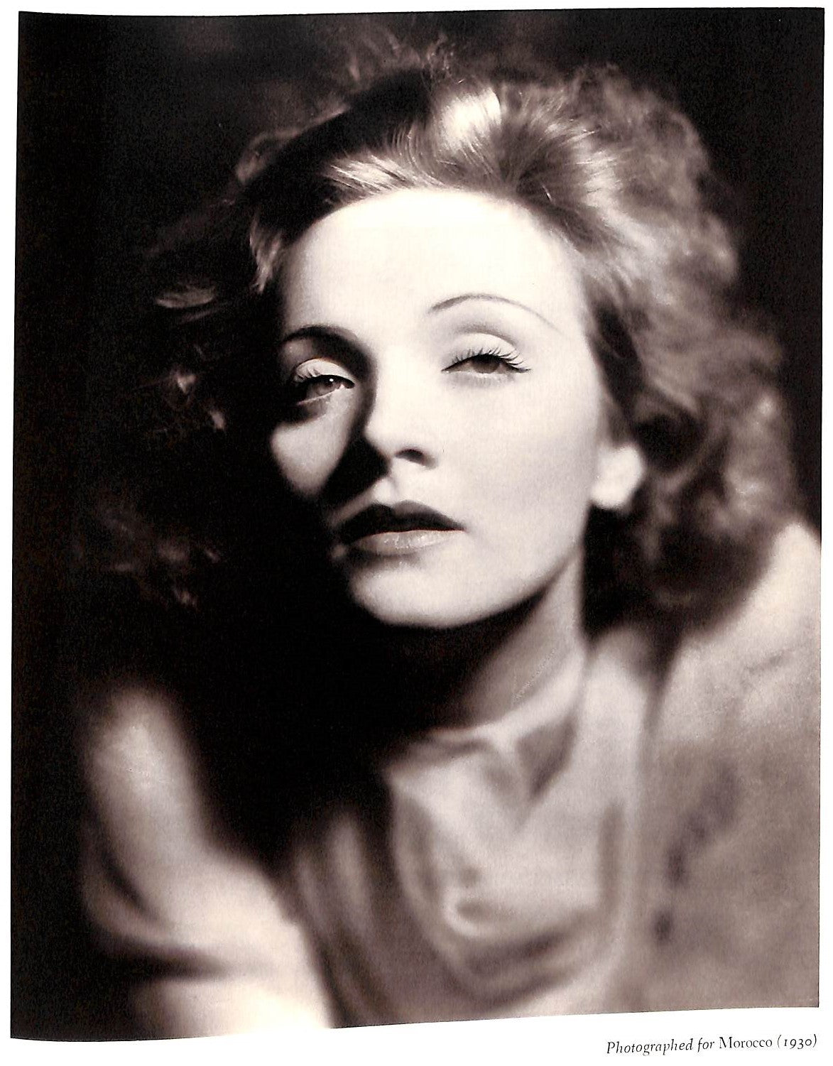 "The Art Of The Great Hollywood Portrait Photographers 1925-1940" 1987