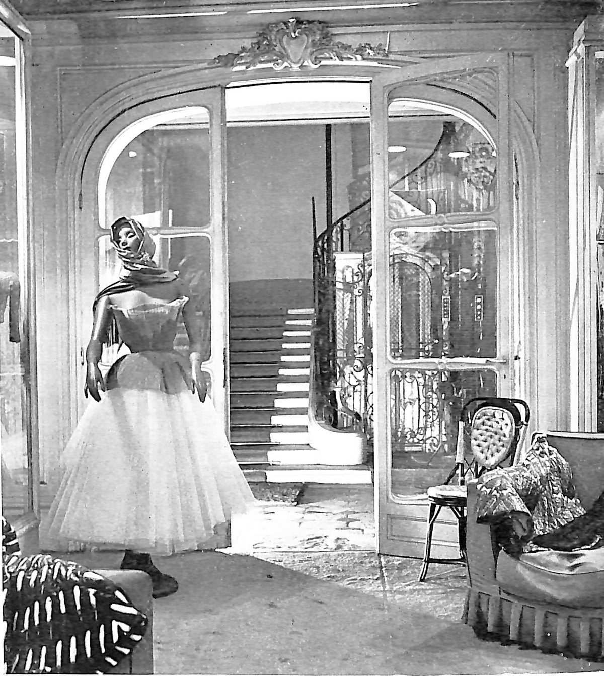 "Shocking Life" 1954 SCHIAPARELLI, Elsa