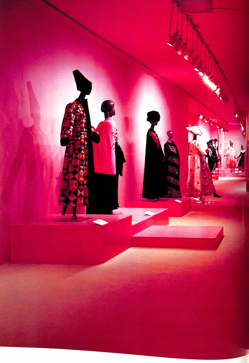 "Inventive Clothes: 1909-1939" 1975 MORISHITA, Hiromu